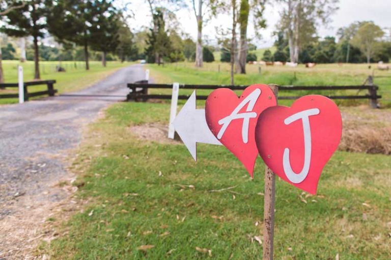 Jeremy & Aneela's Country Wedding - Modern Wedding
