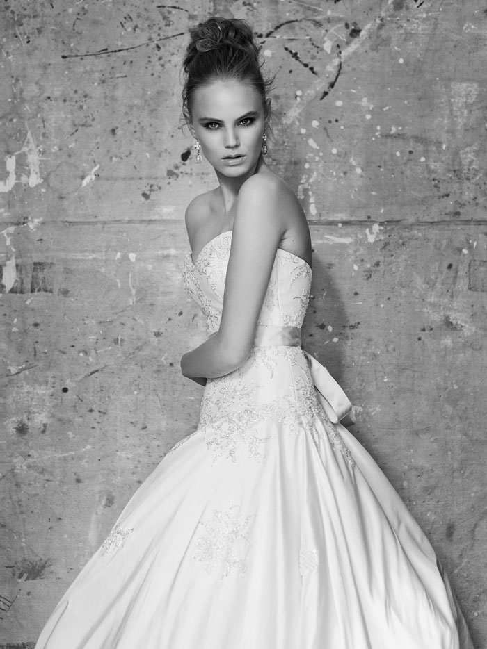 Captivating in Couture Wedding Dresses