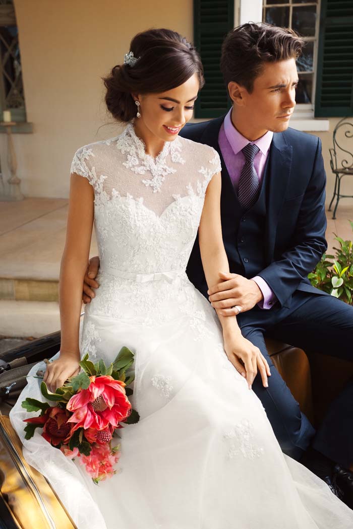 Kiss by a Rose - A Modern Wedding Bridal Fashion Editorial