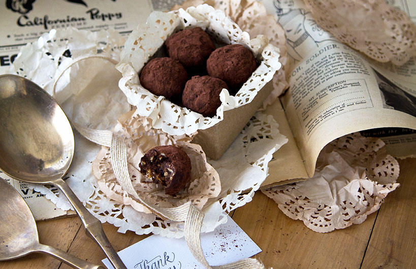 Easy DIY Chocolate Wedding Bomboniere