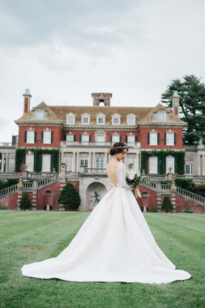 Sareh Nouri Fall 2016 Bridal Collection - Modern Wedding