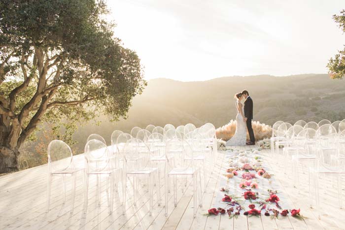 The Latest and Greatest Wedding Styling Ideas - Modern Wedding