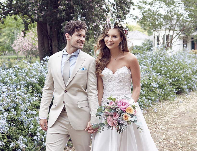 How To Have a Beautiful Marriage - Advice From Happily Married Couples