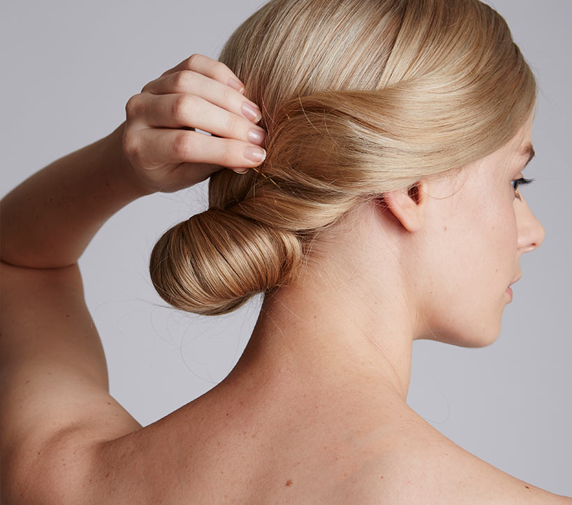 Step By Step Nape Roll Hair Tutorial - Modern Wedding