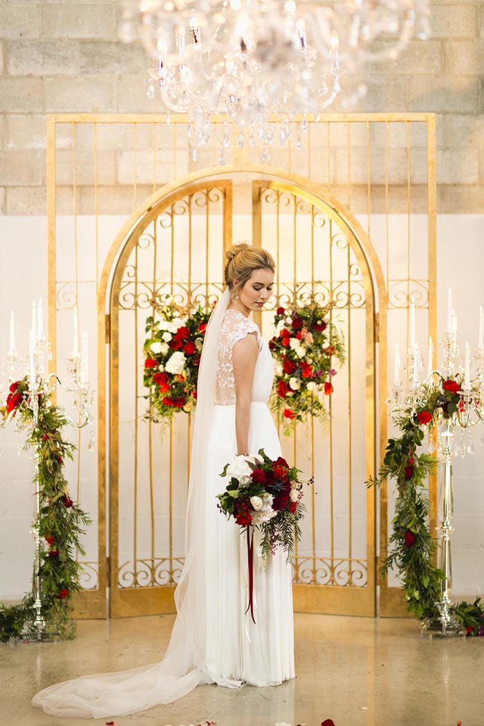 Romantic Glam Wedding Reception Style - Modern Wedding