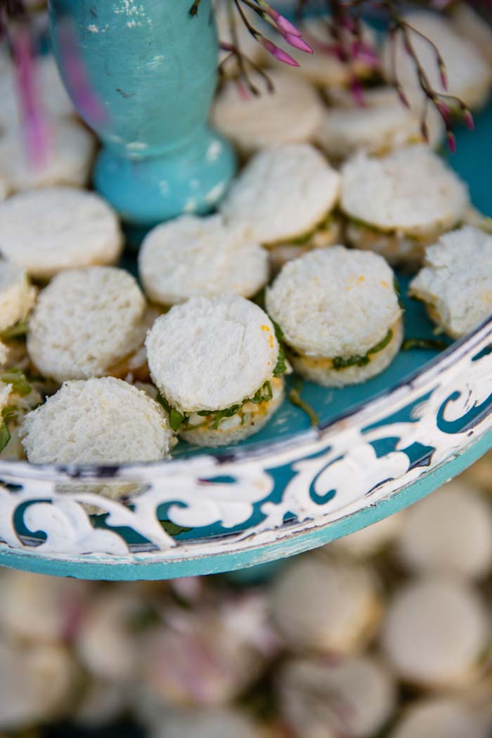 Amy and Grant's Ethereal Outdoor Wedding - Modern Wedding