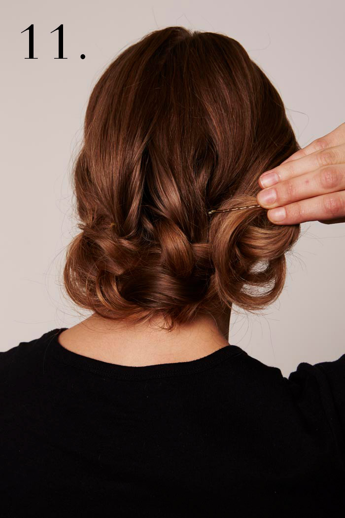 Step By Step Chain Chignon Tutorial - Modern Wedding