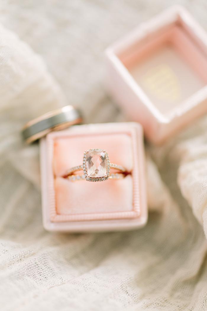 An Ethereal Real Wedding In A Farmhouse In Texas