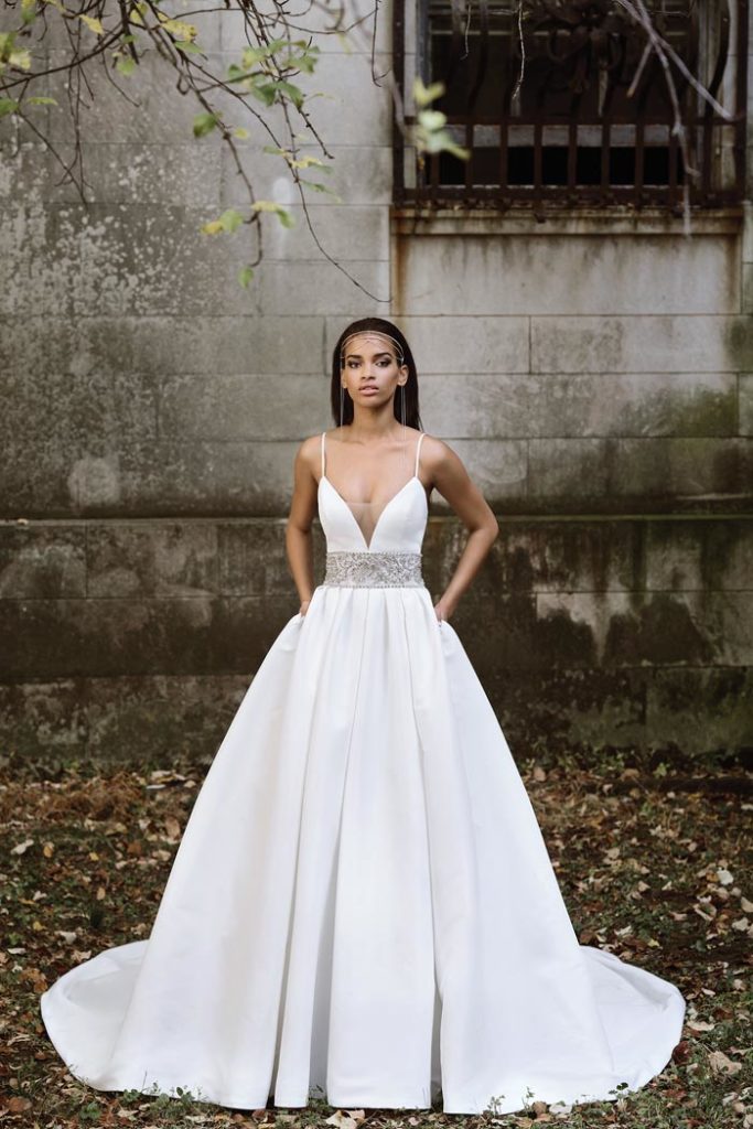 Luxe Glamour Justin Alexander Signature Collection