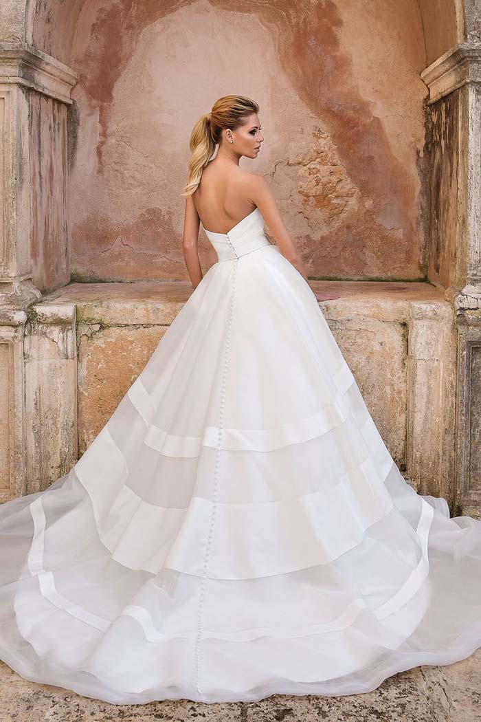 The Perfect Gowns For A Spring Wedding - Wedding Dress Ideas