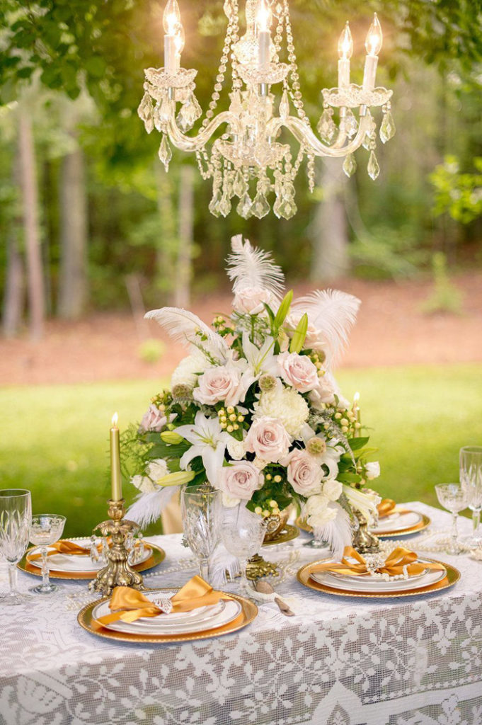 How To Style A Vintage Wedding Reception - Modern Wedding