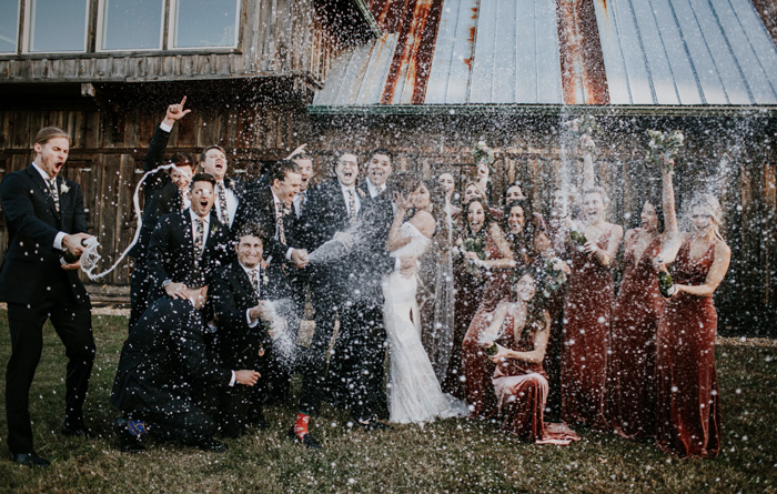 Wedding Photo Albums You Have To See - Modern Wedding