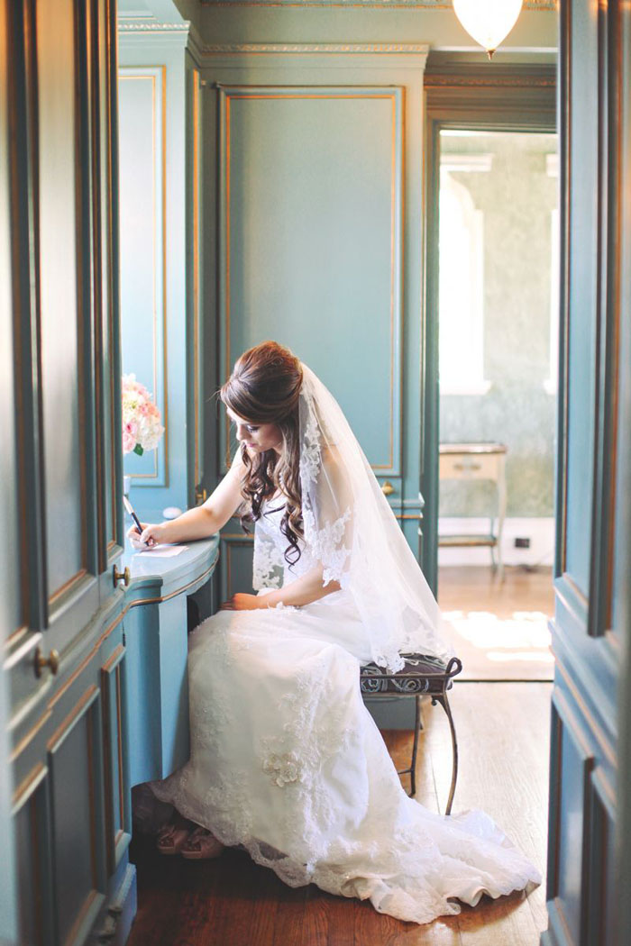 How To Uninvite People From Your Wedding (In The Nicest Way Possible)