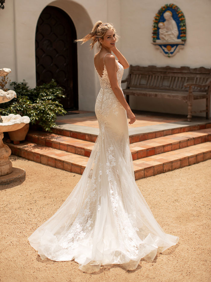 Backless Wedding Dress Pinterest