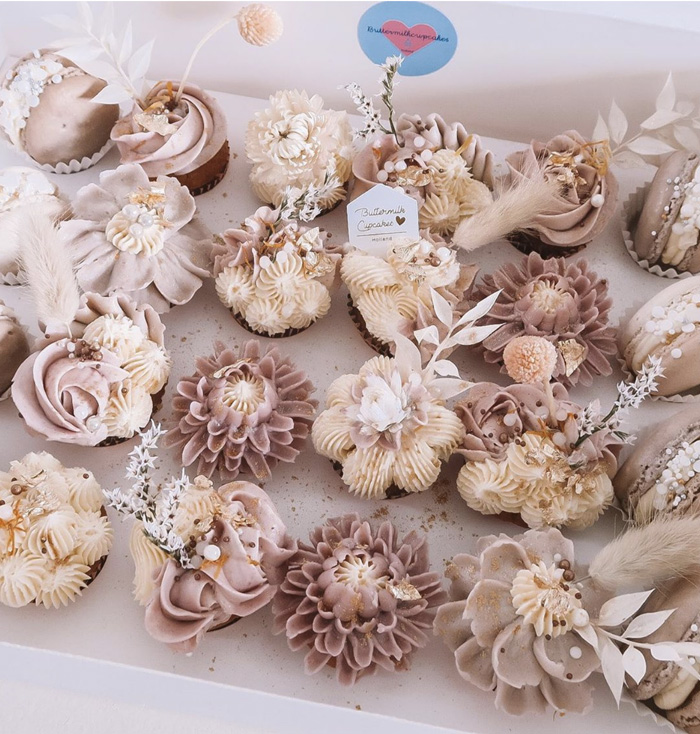 Wedding Sweet Treats Too Pretty To Eat - Modern Wedding