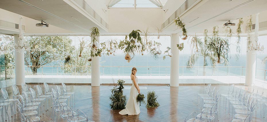Tirtha Bridal - Modern Wedding